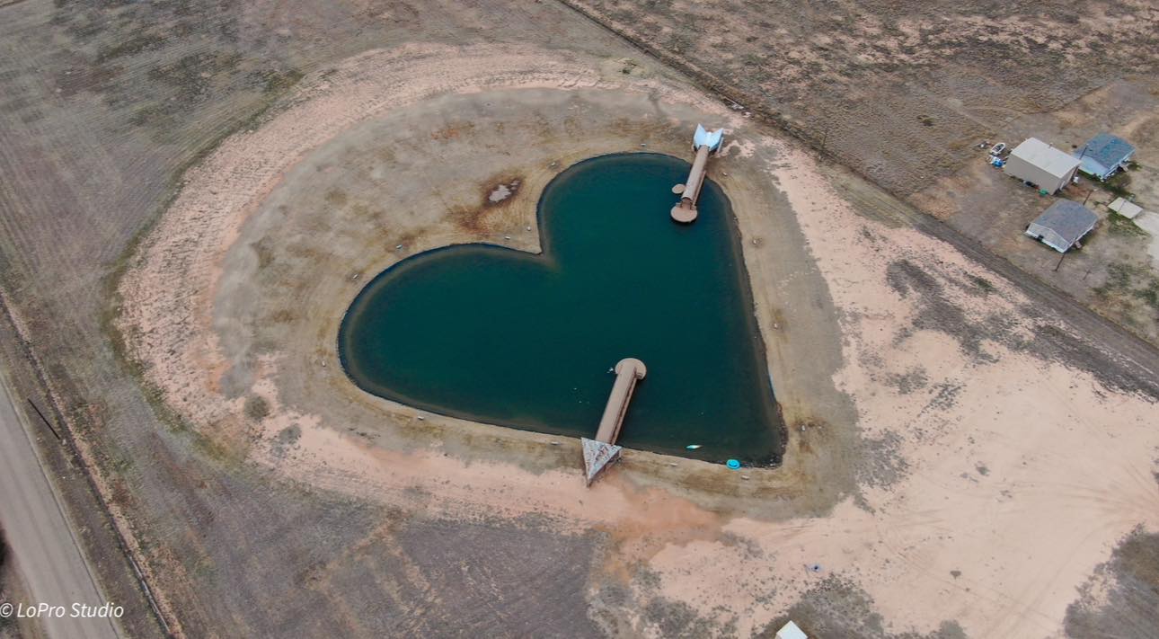 Love is in the air and the ground – The Childress News